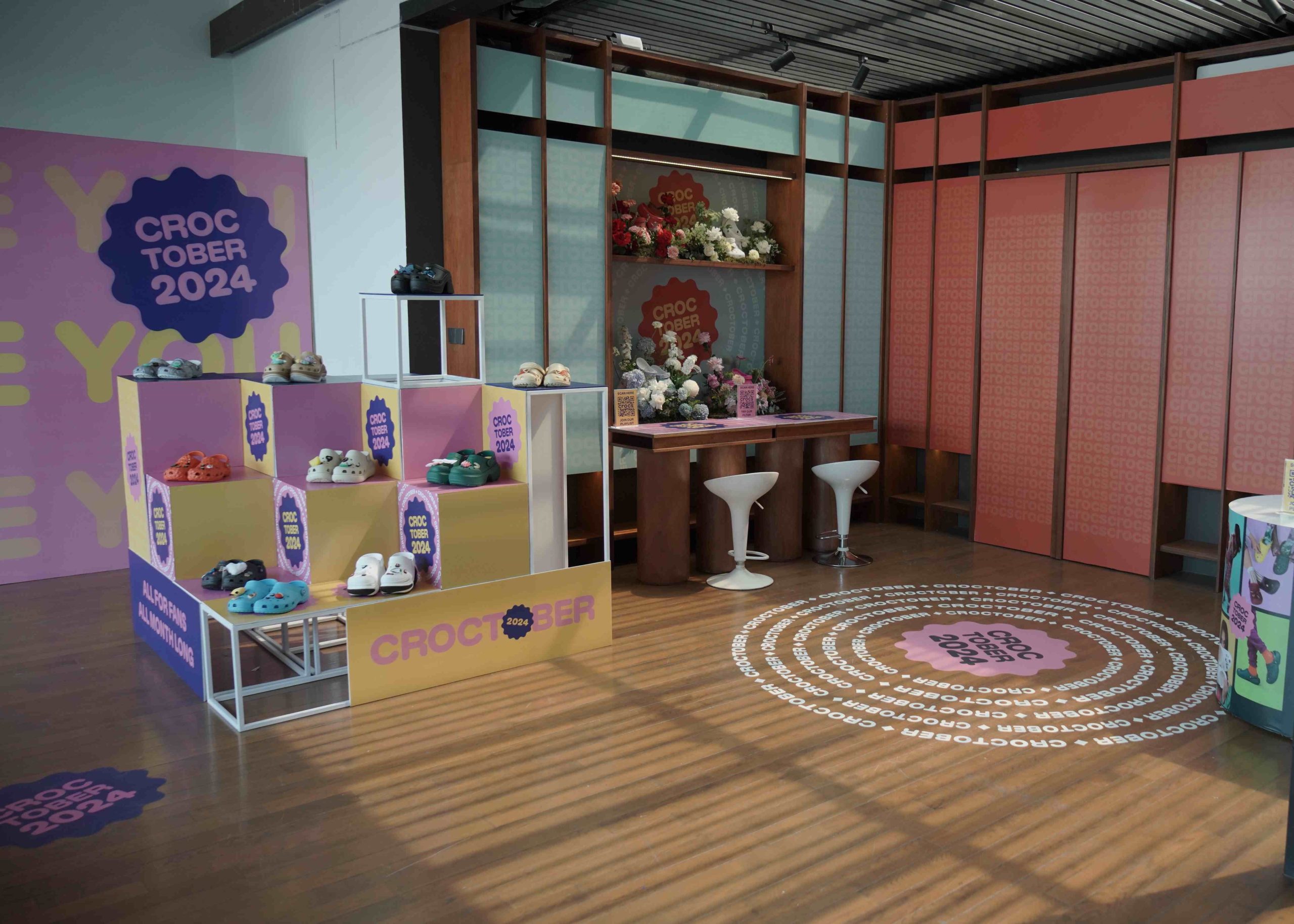 Croctober 2024 Dibuka, Dorong Pecinta Crocs untuk Bebas Berekspresi ...