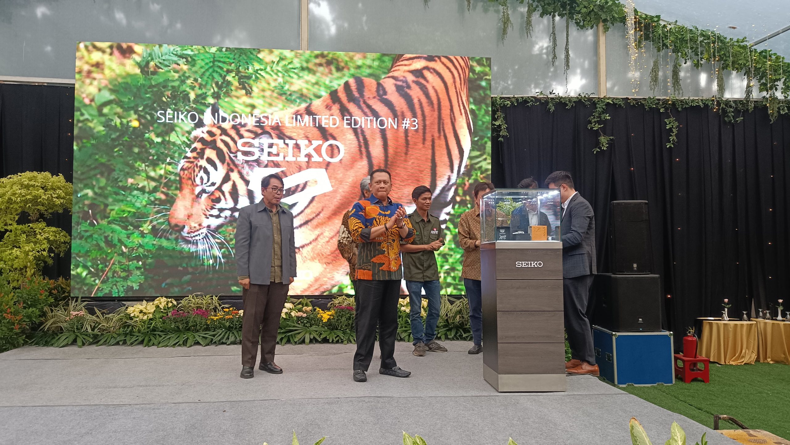 Jam Tangan Terbatas Kolaborasi Seiko x TWNC, Dukung Konservasi Harimau ...