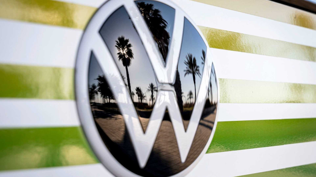 Volkswagen PHK 35.000 Karyawan di Jerman, Ada Apa? - Male Inspire