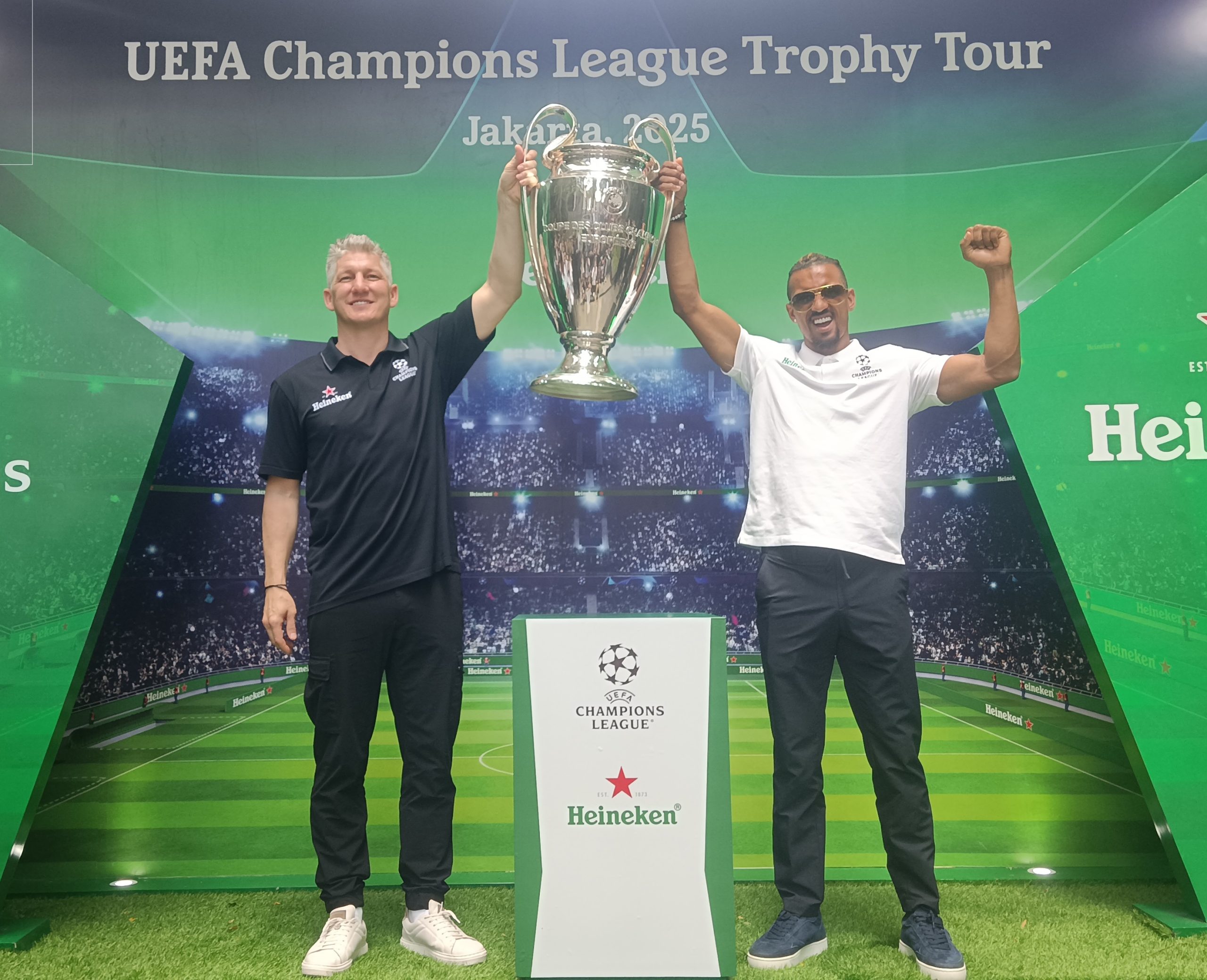 Dua Legenda Sepak Bola Hadir dalam Heineken UEFA Champions League ...